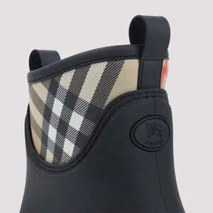 Burberry Marsh Stamp Low Rubber Boots - Black