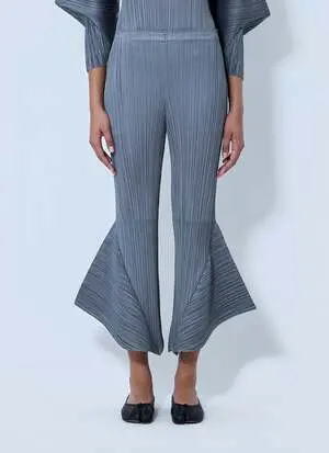Issey Miyake Mid Rise Flared Pleated Trousers - Gray