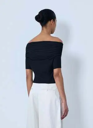 LEMAIRE Short Sleeve Off-shoulder Twisted Top