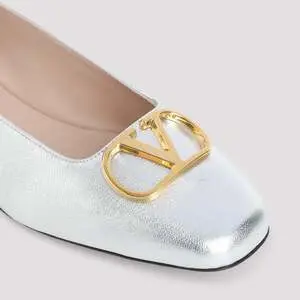 Valentino Garavani Lambskin Ballerinas With Gold-tone Vlogo