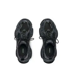 Balenciaga Low-top Trainers With Logo Detail And Pull-tab - Black