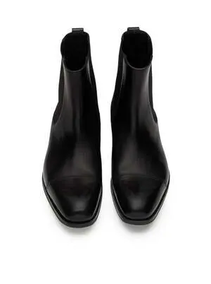 TOM FORD Edgar Chelsea Boot In Burnished Leather - Black