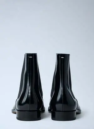 MAISON MARGIELA Tabi Chelsea Boots In Patent Leather