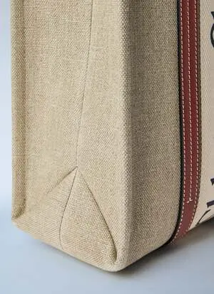 Chloé Medium Woody Tote Bag