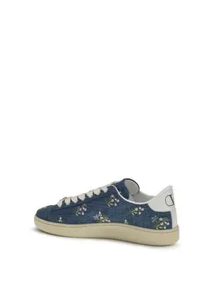 Valentino Garavani Royco Floral Embroidered Denim Sneakers - Blue