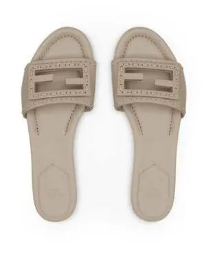 Fendi Slide Baguette In Dove Grey Leather - Multicolor