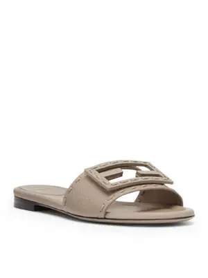 Fendi Slide Baguette In Dove Grey Leather - Multicolor