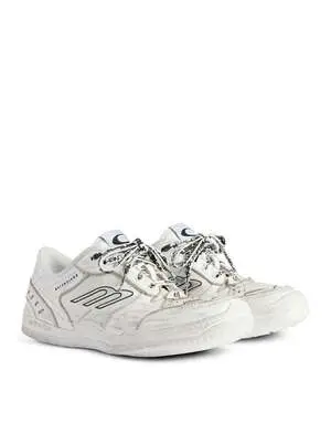 Balenciaga Hamptons Medium Distressed Sneakers