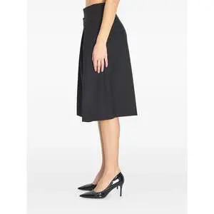 Chloé Virgin Wool Knee-length Shorts With Buckle Detail
