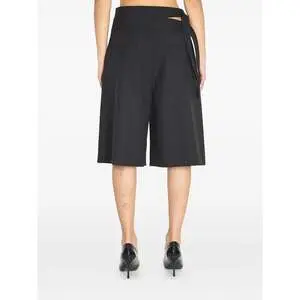 Chloé Virgin Wool Knee-length Shorts With Buckle Detail