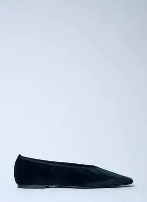 TOTEME Minimalist Velvet Ballerina Flats - Black