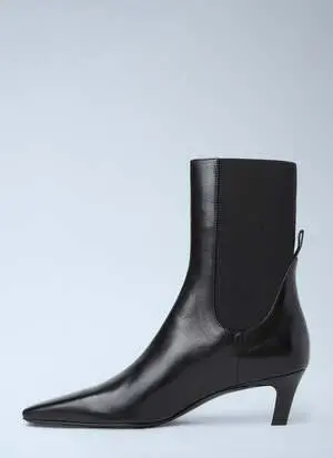 TOTEME Mid Heel Pointed Toe Leather Boots - Black