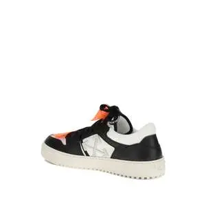 Off-White And White Arrow Motif Lace-up Low-top Sneakers