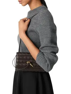 Bottega Veneta Andiamo Intrecciato Nappa Clutch