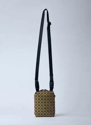 Issey Miyake Beetle Spritz Shoulder Bag - Orange