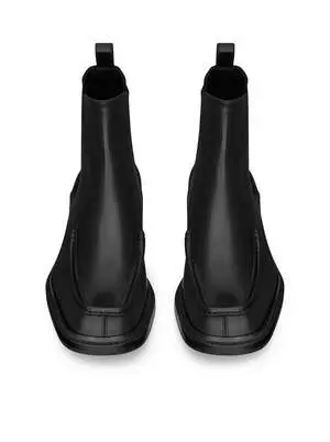Saint Laurent Chelsea Boots With Lugged Sole - Black