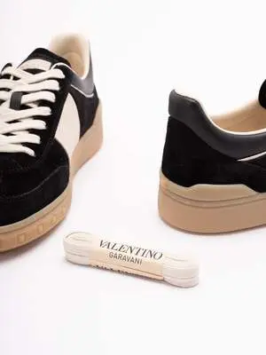 Valentino Garavani Upvillage Sneakers - Multicolor