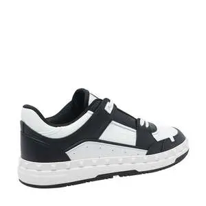 Valentino Garavani Studded Leather Sneakers - Black