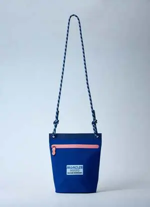 MONCLER X SALEH BEMBURY Moncler X Salehe Bembury Amoeba Crossbody Pouch - Blue