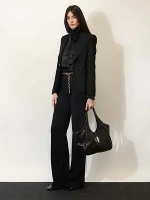 Gucci Leather Shoulder Bag - Black