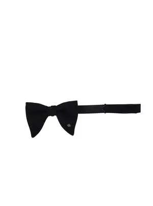 Gucci Silk Bow Tie With Gg Plate
