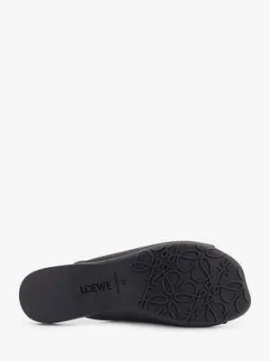 Loewe Pebble Soft Leather Sandals - Black