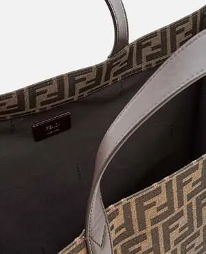 Fendi Monogram Tote Bag - Multicolor