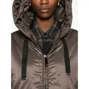 Max Mara Puffer Jacket With Hood And Zip Fastening