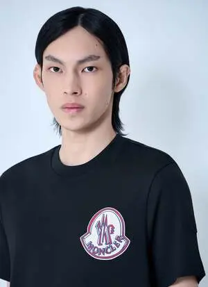 Moncler Embroidered Logo T-shirt - Black