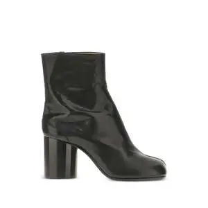 MAISON MARGIELA Leather Tabi Toe Ankle Boots - Black