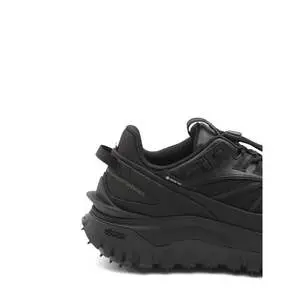 Moncler Low-top Trainers With Rubber Tread Sole - Black