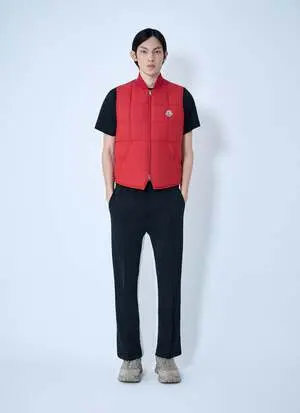 Moncler Elberton Quilted Padded Vest - Red
