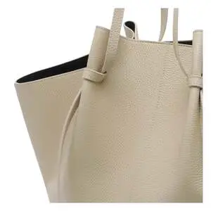 Yuzefi Large Mochi Shoulder Bag