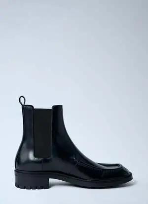 Saint Laurent Joe Chelsea Boots In Leather With Square Toe And Chunky Sole - Black