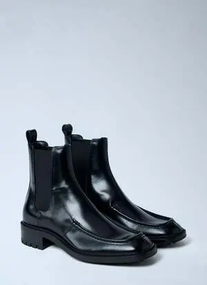 Saint Laurent Joe Chelsea Boots In Leather With Square Toe And Chunky Sole - Black