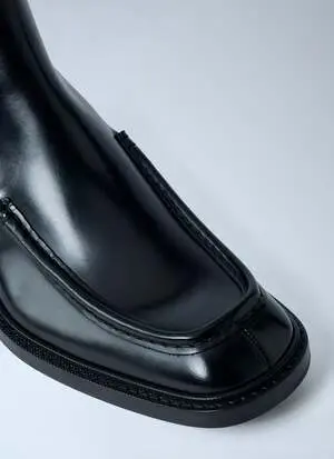 Saint Laurent Joe Chelsea Boots In Leather With Square Toe And Chunky Sole - Black