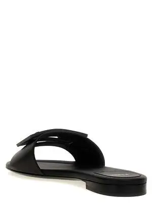 Fendi Baguette Leather Sandals With Ff Logo - Black