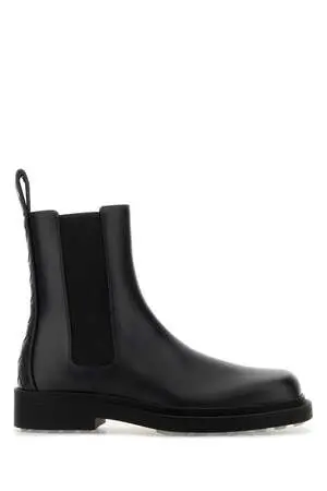 Bottega Veneta Calfskin Leather Chelsea Boots