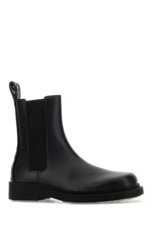 Bottega Veneta Calfskin Leather Chelsea Boots