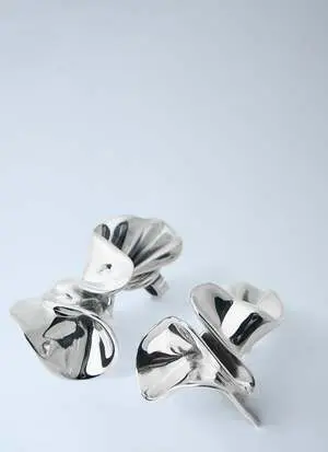 Bottega Veneta Small Anemone Earrings In Polished - Silver