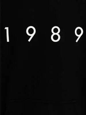1989 STUDIO Logo Hoodie - Black