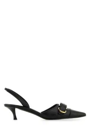 Givenchy Leather Voyou Pumps With Buckled Detailing - Black