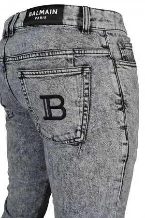 Balmain Jeans With Logo Detail - Gray
