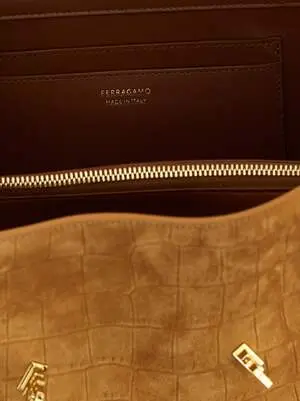 FERRAGAMO Hug Soft Shoulder Bag - Brown