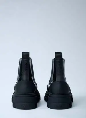 GANNI Low Chelsea Boots With Chunky Lug Sole