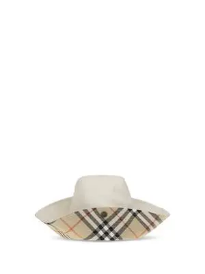 Burberry Check Jacquard Bucket Hat - White