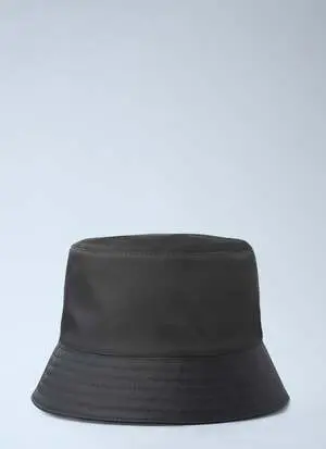 Prada Logo Bucket Hat - Black