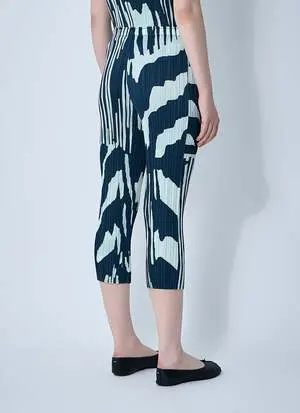 Issey Miyake Mid-rise Pleated Pants