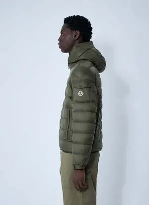Moncler Najan Short Down Jacket With Hood And Side Logo - Green