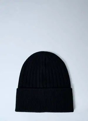 Gucci Logo Motif Beanie Hat
